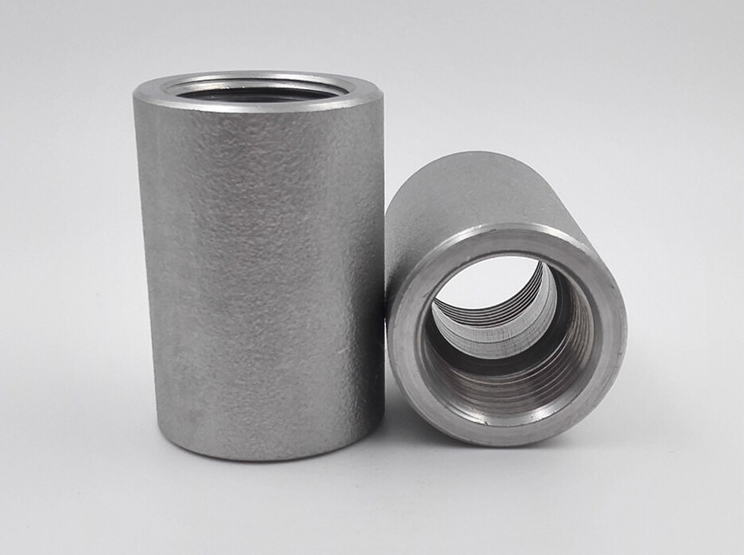 STAINLESS NPT THREADED END COUPLING